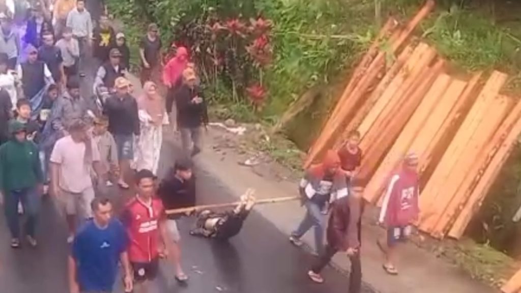 Viral, Diduga Aniaya dan Rudapaksa Wanita Difabel, Pria di Gowa Diseret ...